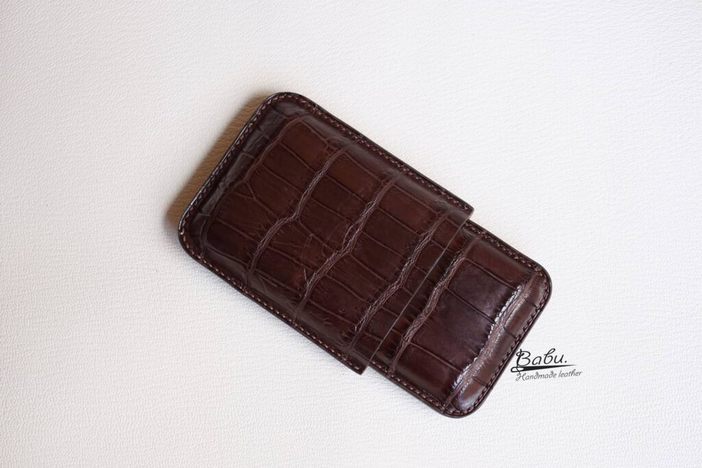 Handmade Alligator Leather Cigar Case, Premium Leather Cigar Holder LCC001